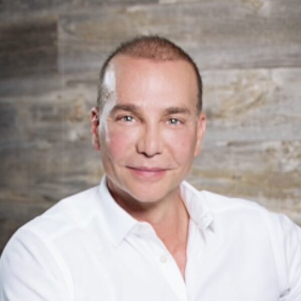 Campaign Cabinet - UHN Surgical Tower