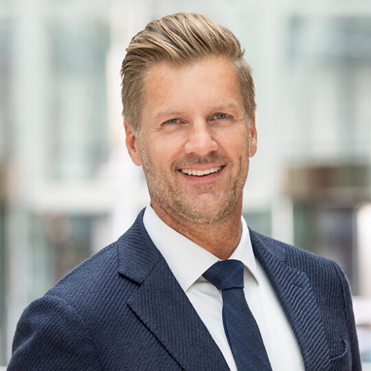 Campaign Cabinet - UHN Surgical Tower